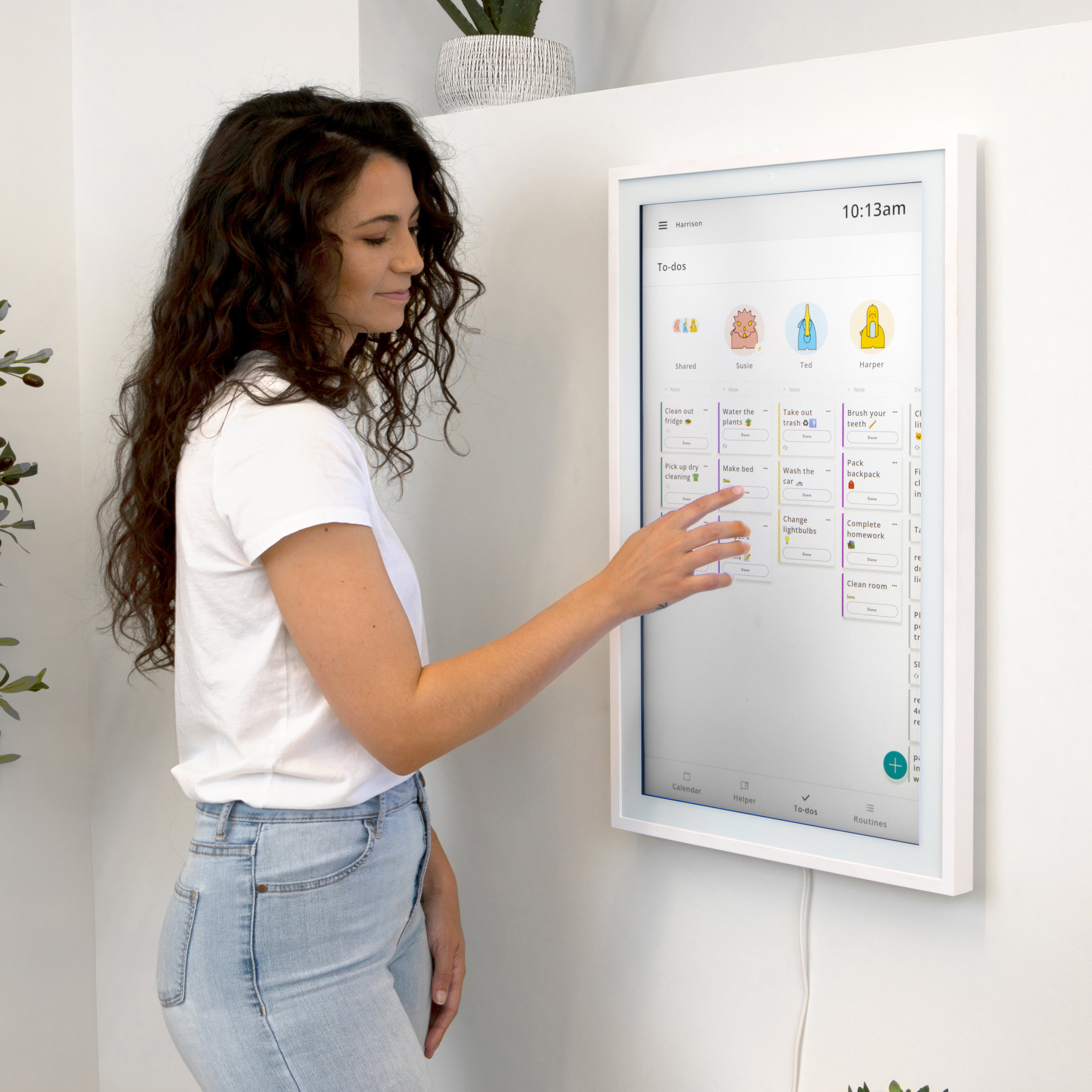 Ditch the Bulletin Board: A Digital Wall Calendar is Best – Hearth Display